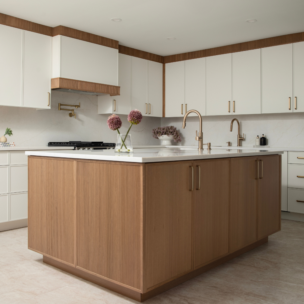 DH Pom Pom Floral Vase